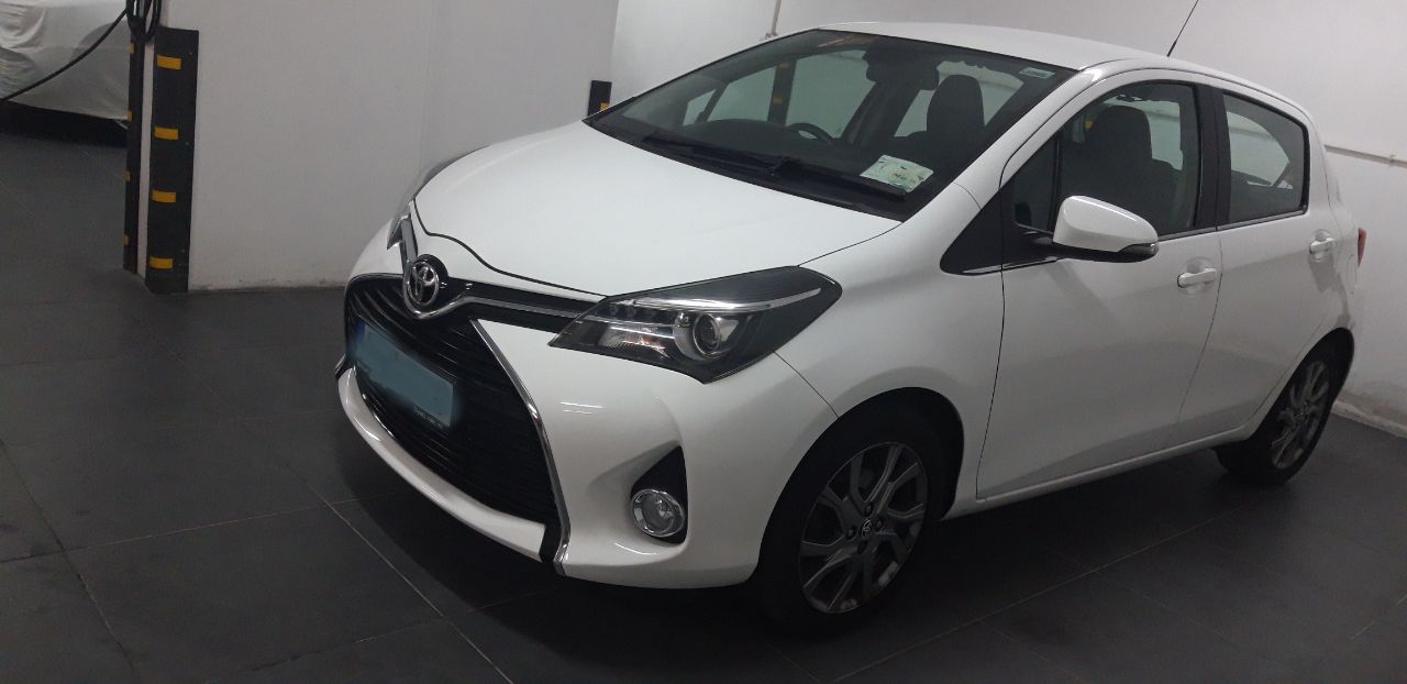 Yaris 23000 km - CarsMT