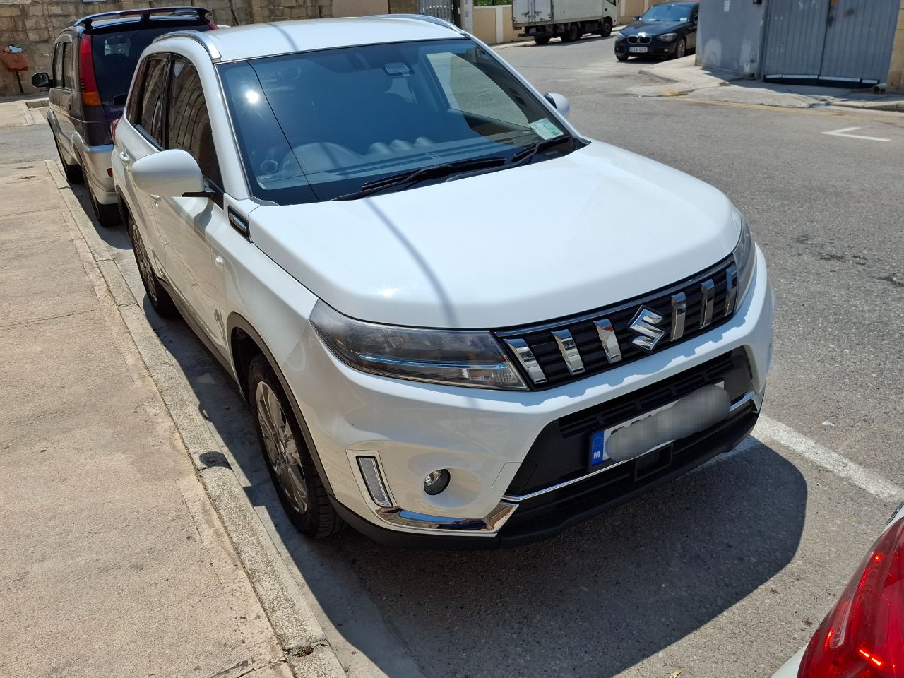Suzuki Vitara 1.4 Hybrid BoosterJet Petrol - CarsMT